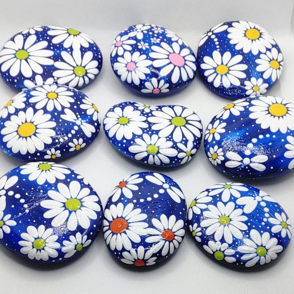 Pretty Daisies - Rock Paint